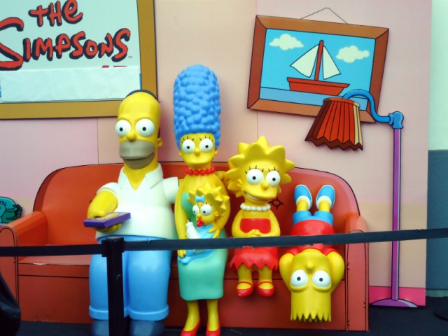 The Simpsons Take The Bowl | All That Glitters